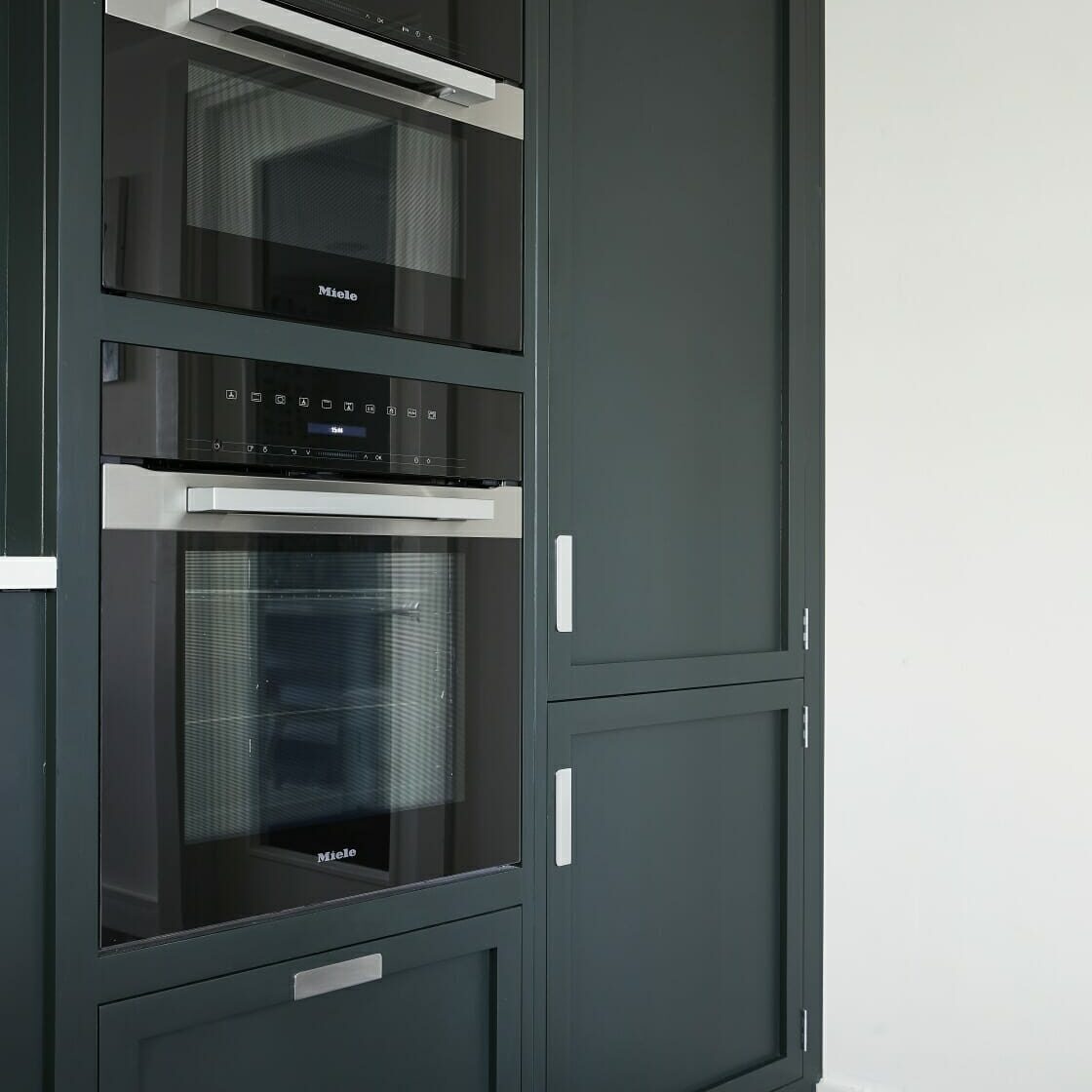 Chelsea - Contemporary Inset Handle Kitchen - Higham Furniture