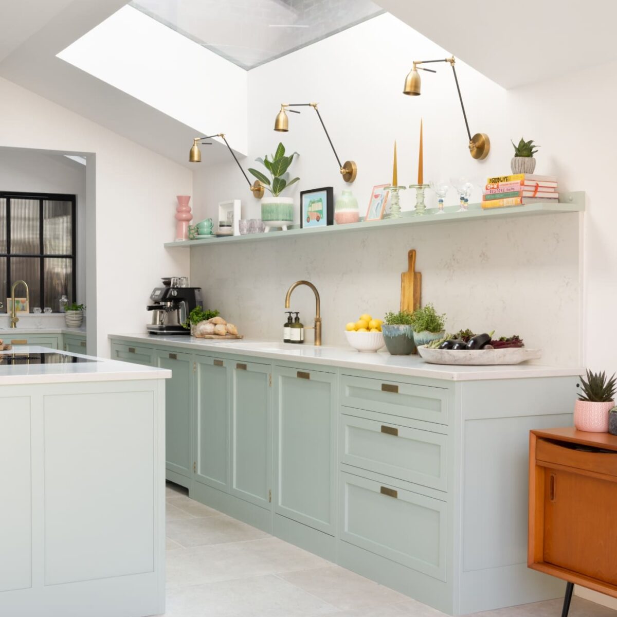 Chiswick – Framed Shaker Kitchen with Inset Handles - Higham Furniture