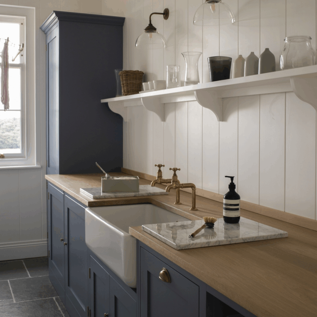 Farnham – Shaker Kitchen with Pantry, Utility, Boot Room, Study ...